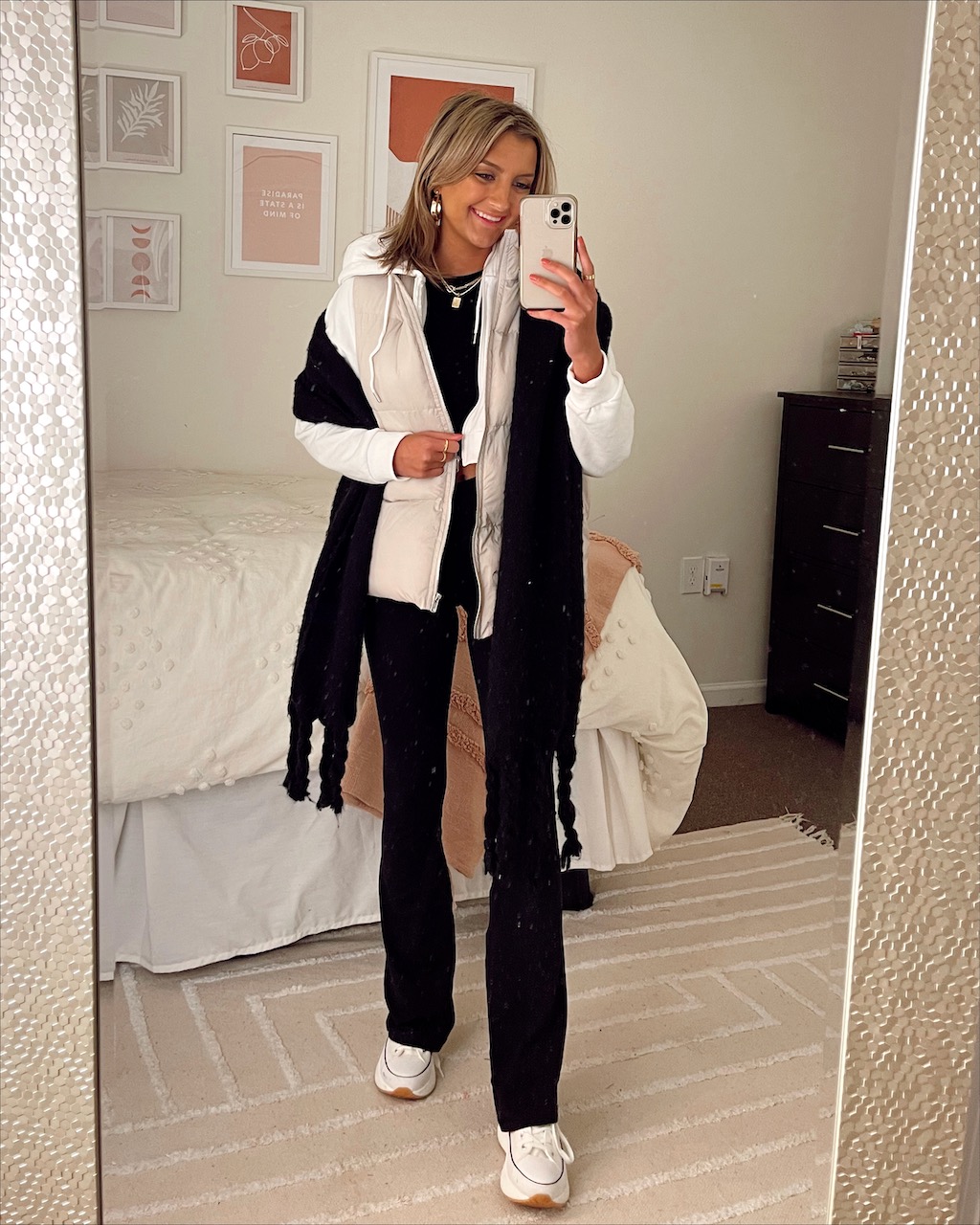 8 Cozy Loungewear Looks To Rock This Winter | Styled by McKenz